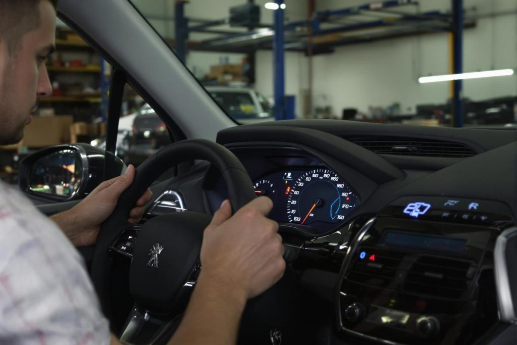 Defaut Boite De Vitesse Faites Reparer Le Vehicule 3008